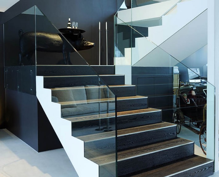 Vi produserer og monterer trapper på skreddersøm.